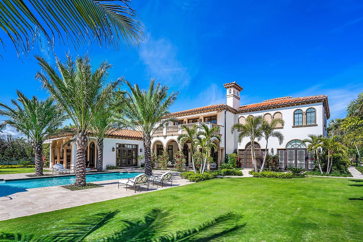 Magnificent Mediterranean Estate — Hamptons Real Estate Showcase – The ...